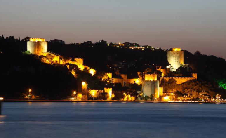Rumeli Fortress Entrance Fee & Hours (Updated → 2024)